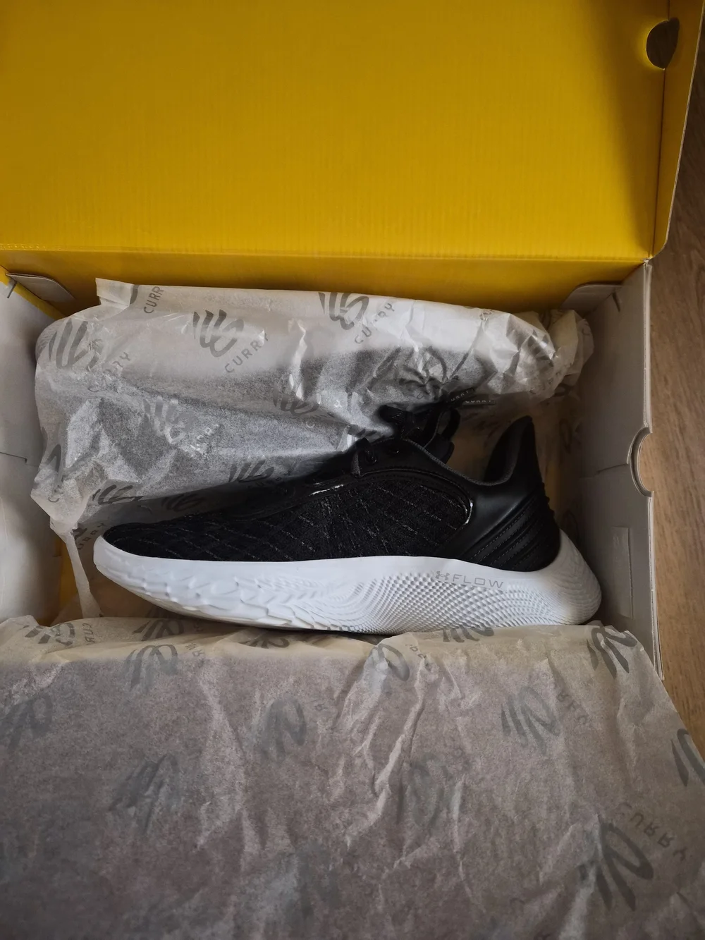Stephen Curry | Shoes | Stephen Curry Black And White Mens Running ...
